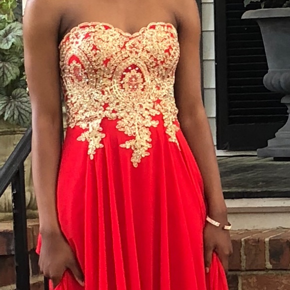 La Femme | Dresses | Red And Gold Prom Dress | Poshmark
